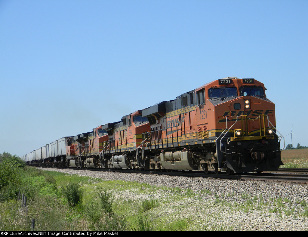 BNSF 7231